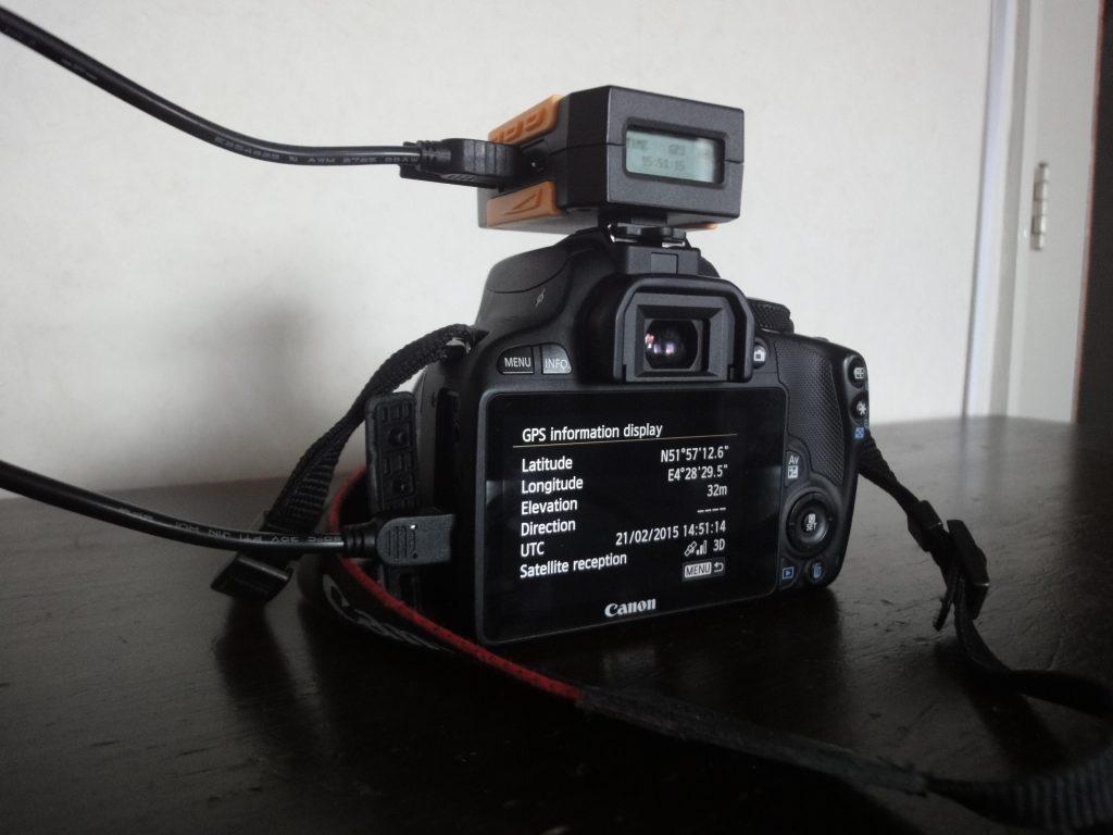 How to Use a GPS Receiver - How 2 Use
