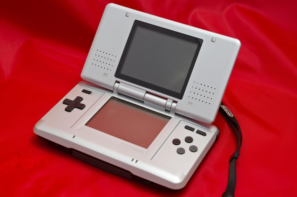 How to Use a Nintendo DS Wi-Fi - How 2 Use